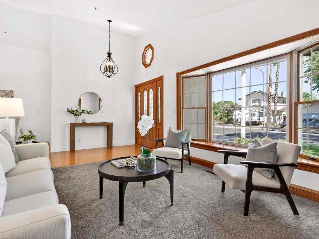 349 Ann Ct