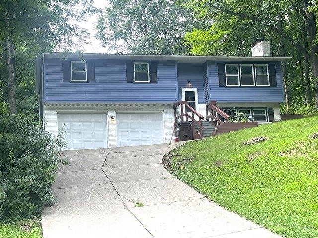 349 Grand Valley Dr, Howard, OH 43028