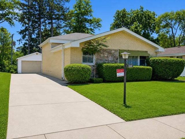 349 Elk Blvd, Des Plaines, IL 60016