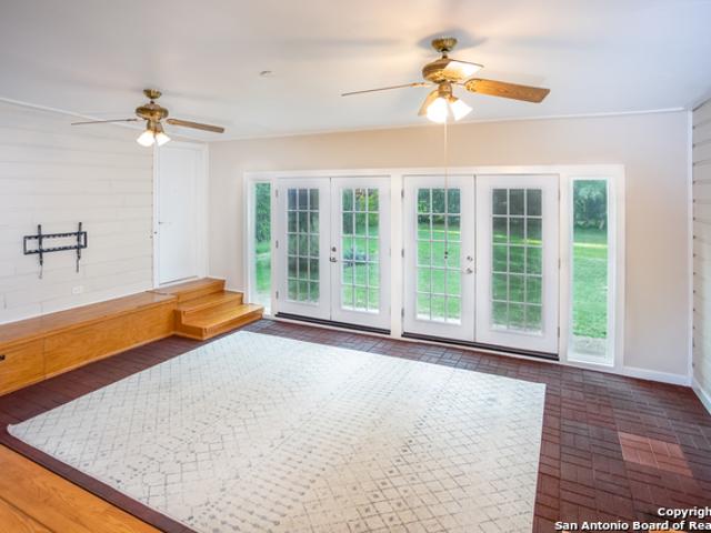 349 Irvington Dr