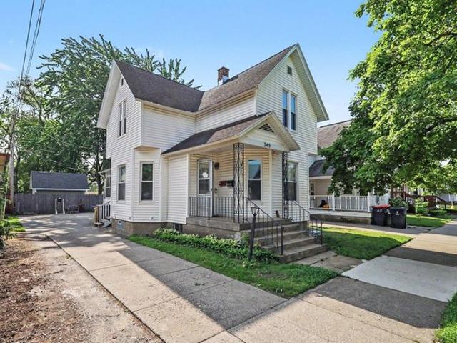 349 Maple Ave, Holland, MI 49423