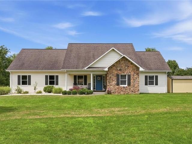 349 Melody Ln, Cheswick, PA 15024