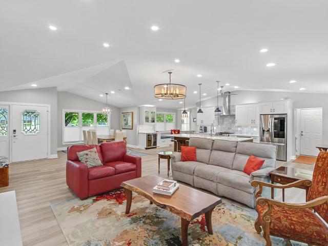 349 Seminole Road