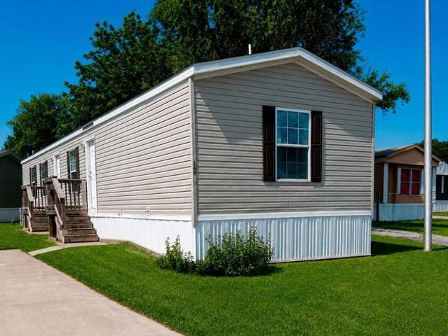 349 Shady Brook Hts Unit 349, Greenwood, IN 46142