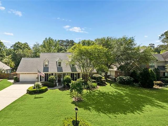 349 Stonehaven Dr, Mandeville, LA 70471 | MLS #2552