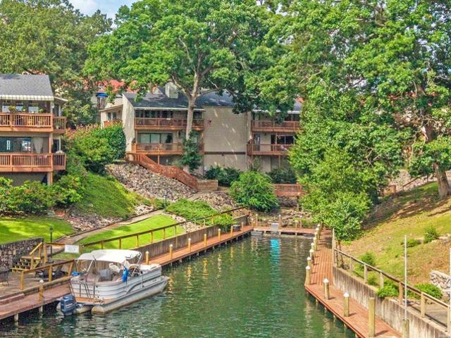 349 Peters Pt Apt L4, Hot Springs, AR 71913