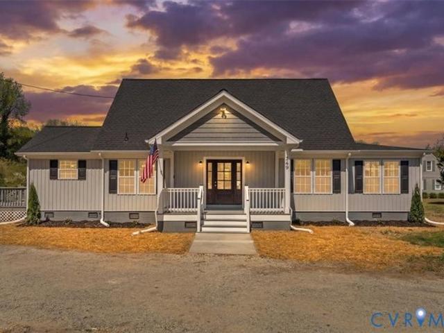 349 Peach Tree Ln, Lancaster, VA 22578