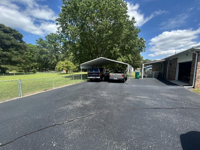 349 Woods Edge Rd