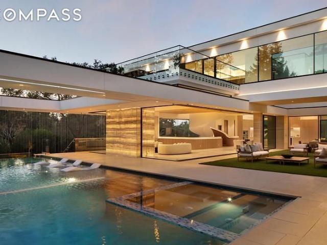 349 Walsh Rd, Atherton, CA