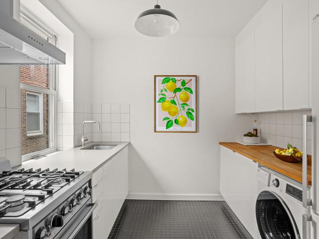 34 43 82nd Street, Unit 51 | Compass