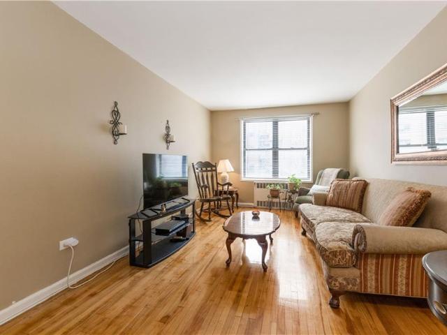 34 40 78th Street # 4C