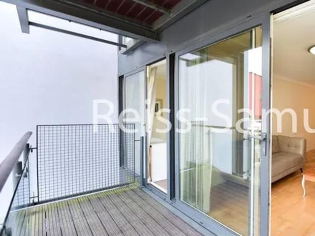 34 44 Boardwalk Place, London, E14 5SE, United Kingdom | 3 bed apartment for rent #137559176 | Rentberry