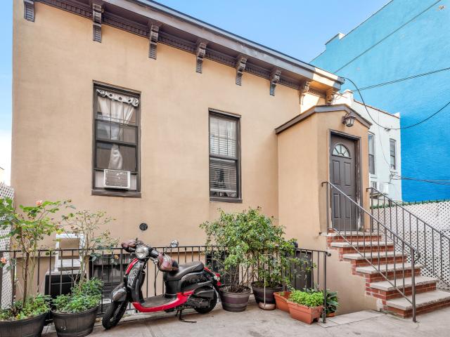 34 57 9th Street
