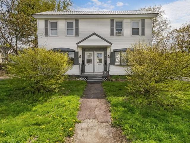 34 6th St, Old Town, ME 04468