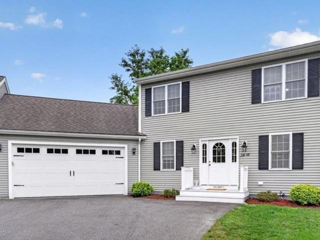 34 1/2 Briggs St Unit 1, Taunton, MA 02780