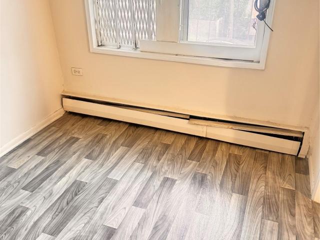 34 20 Parsons Boulevard 2H