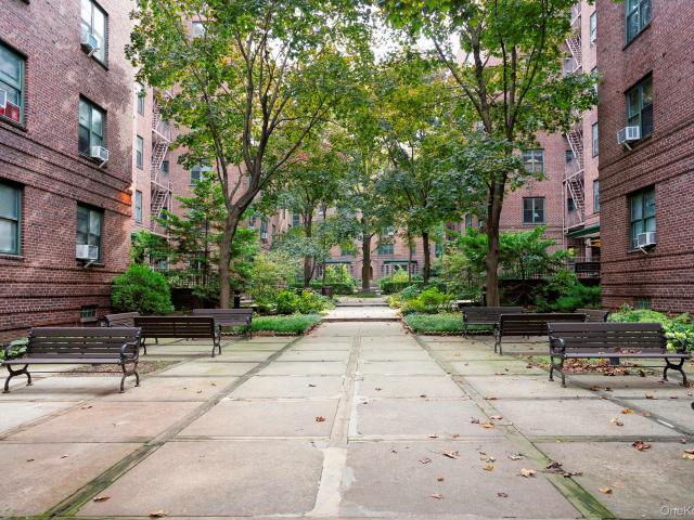 34 21 78th Street 3F