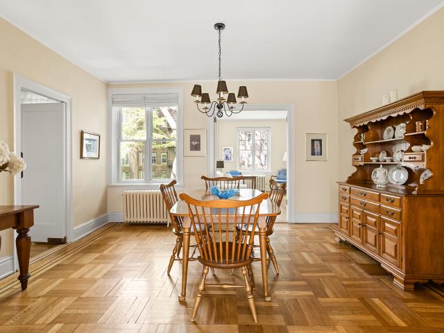 34 28 80th Street, Unit 2