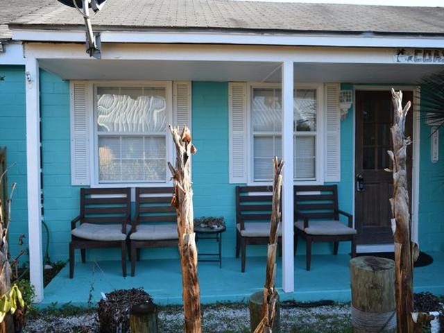 34 2 Holland Ave, Lanark Village, FL 32323