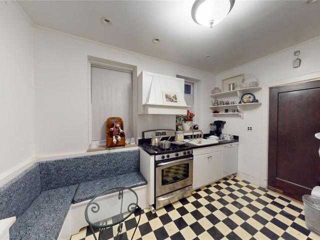 34 37 80th Street 32