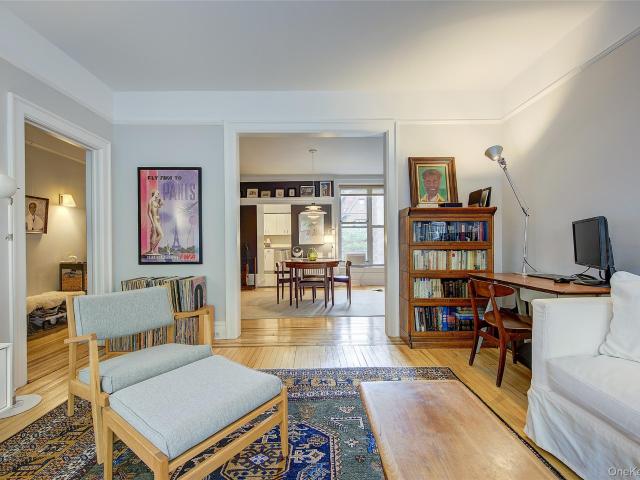 34 39 82nd Street 2