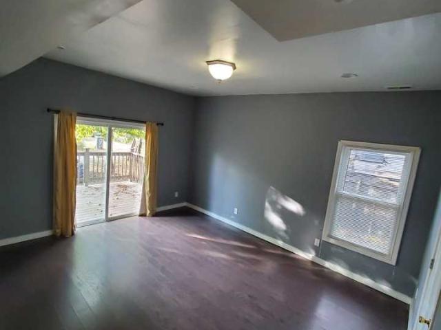 34 Tuxedo 1 Bedroom Apartment for Rent at 34 S Tuxedo St, Indianapolis, IN 46201 Near Southeast