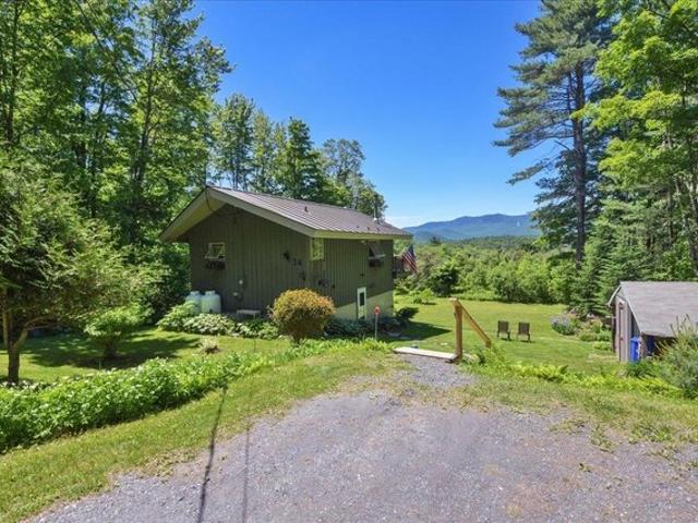 34 Valhalla Rd, Warren, VT 05674
