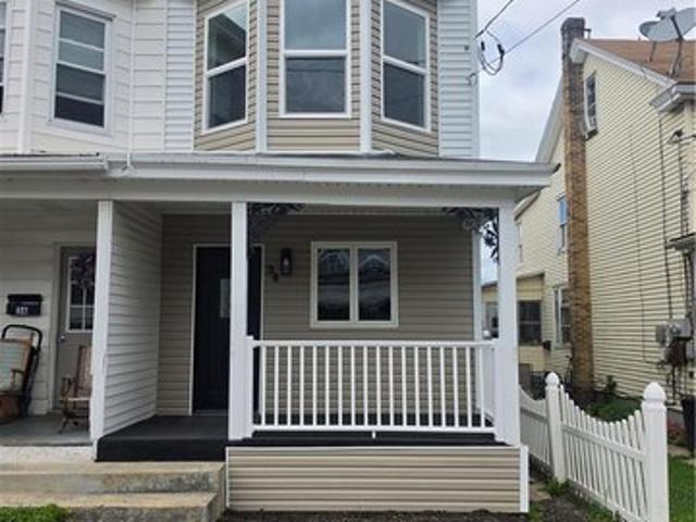 34 W Walter St, Summit Hill, PA 18250