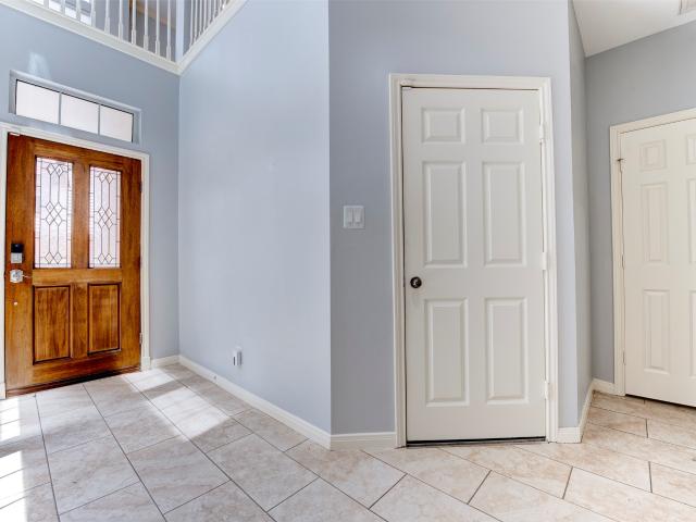 34 Waugh Drive D