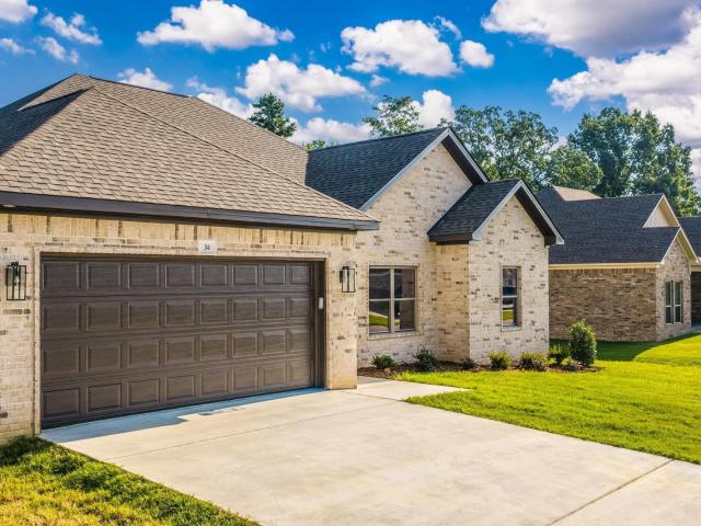 34 Wedgewood Dr