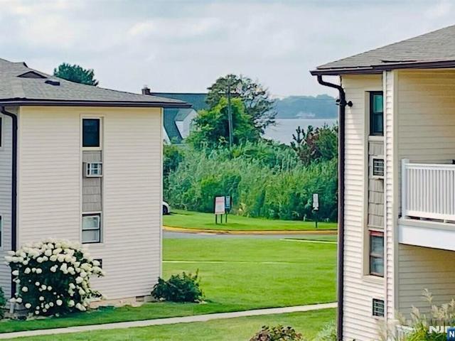 34 Wharfside Drive # 210