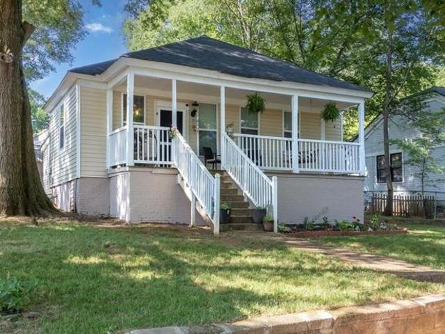 34 Wingfoot Trail, Cartersville, GA 30120