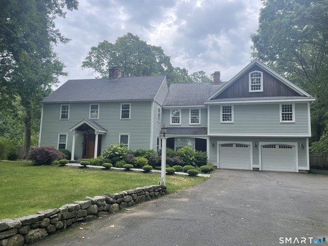 34 Wildcat Springs Dr, Madison, CT 06443