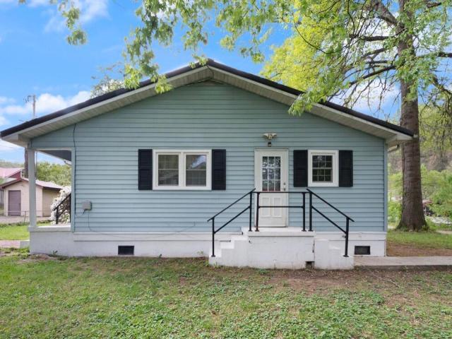 34 Woodcrest Drive