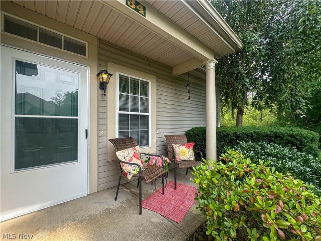 34 Woodland Chase Boulevard