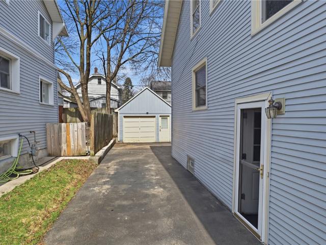 34 Woodrow Avenue