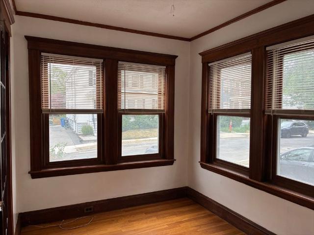 34 Worcester St, Belmont, US, MA