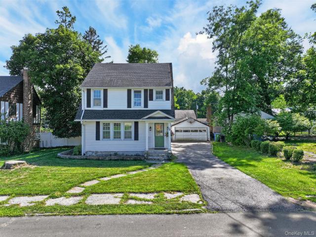 34 Adams Avenue