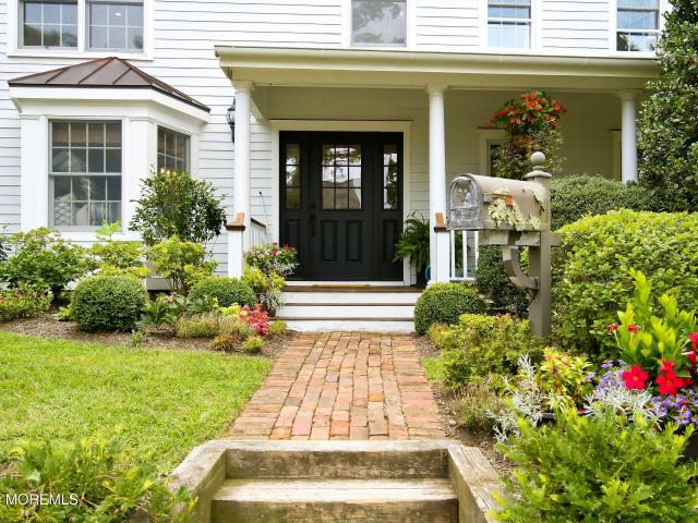 34 Allen Street