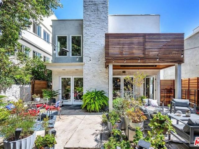 34 Anchorage St, Los Angeles, CA 90292