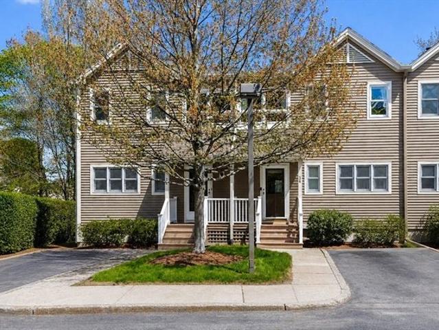 34 Angela Ln Unit 34, Watertown, MA 02472