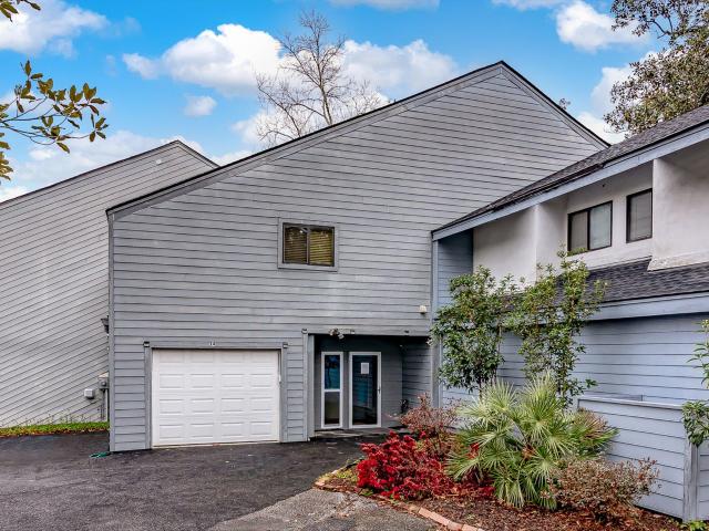 34 Arabian Drive