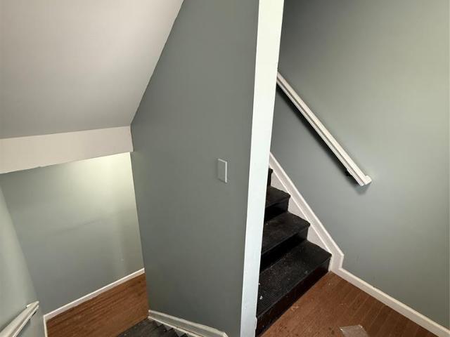 34 Auburn Street # 3