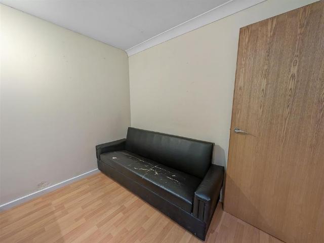 34 Ballantyne Drive, Colchester, CO2 8GL