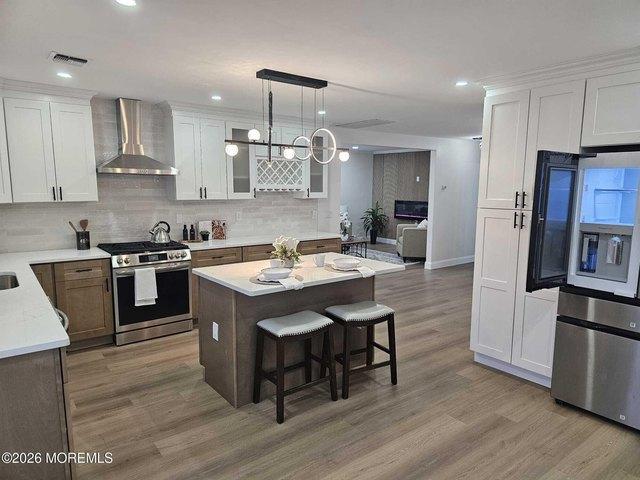 34 Barbuda St, Toms River, NJ 08757