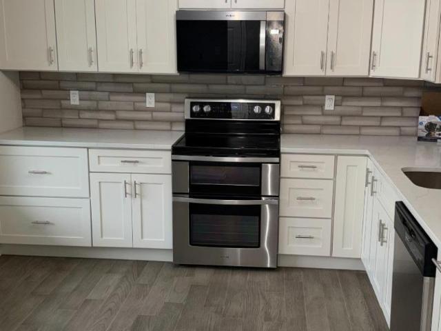 34 Ben Franklin Dr