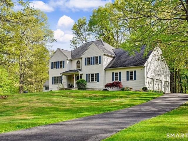 34 Beardsley Rd, New Milford, CT 06776