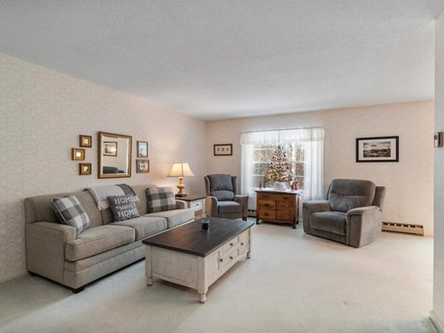 34 Brickyard Rd Unit 14, Essex Junction, VT 05452