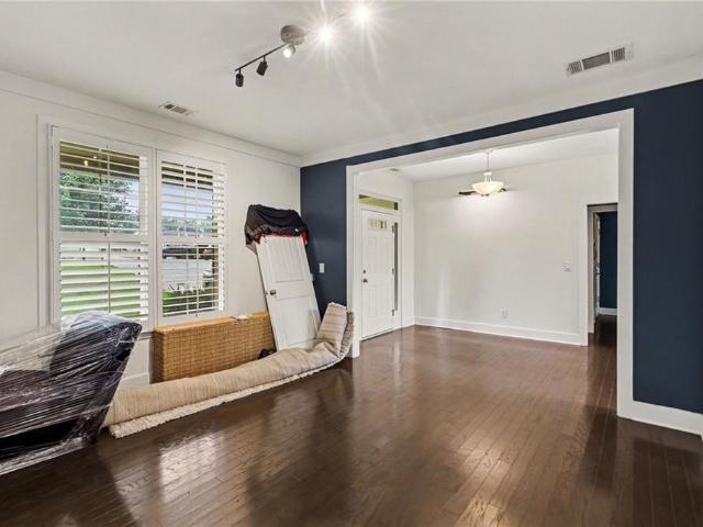 34 Bridgestone Way SE