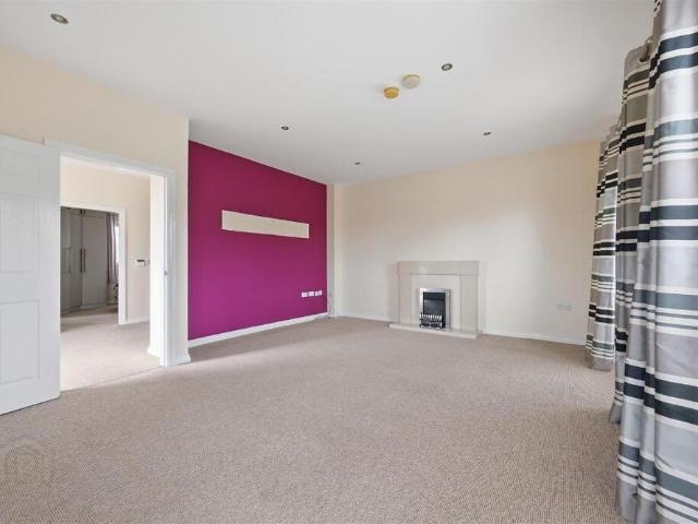34 Carnbeg Green, Antrim, BT41 4RF